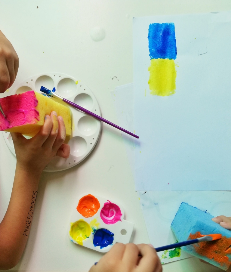 Sponge Painted Train - Home School Hanis
